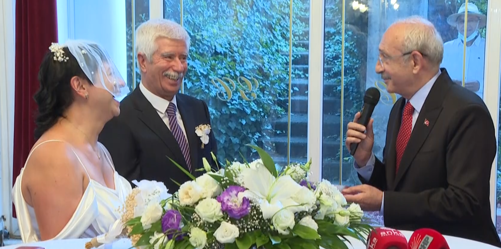 Semra Topçu ve Faruk Bildirici'nin mutlu günü! Kılıçdaroğlu şahitlik yaptı