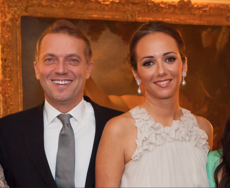 Cem Uzan 7 yıllık eşinden ayrıldı, yeni bir aşka kapıldı!