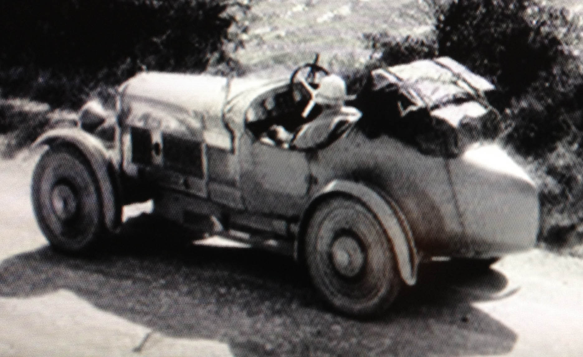 Dünyaca ünlü isimler bu arabaların içinde can verdi... Uzak durun!