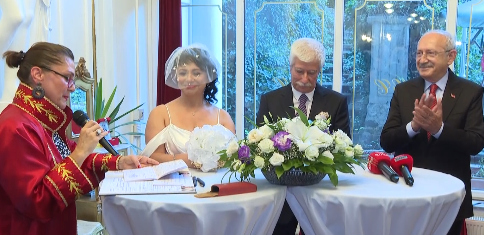 Semra Topçu ve Faruk Bildirici'nin mutlu günü! Kılıçdaroğlu şahitlik yaptı