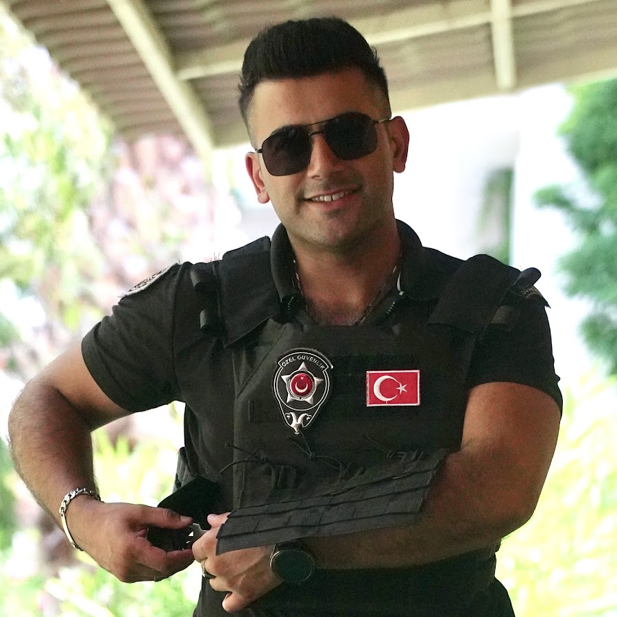 “Yakışıklı güvenlik” ve “Xorto” hayran buluşmasında tekme, yumruk ve ...