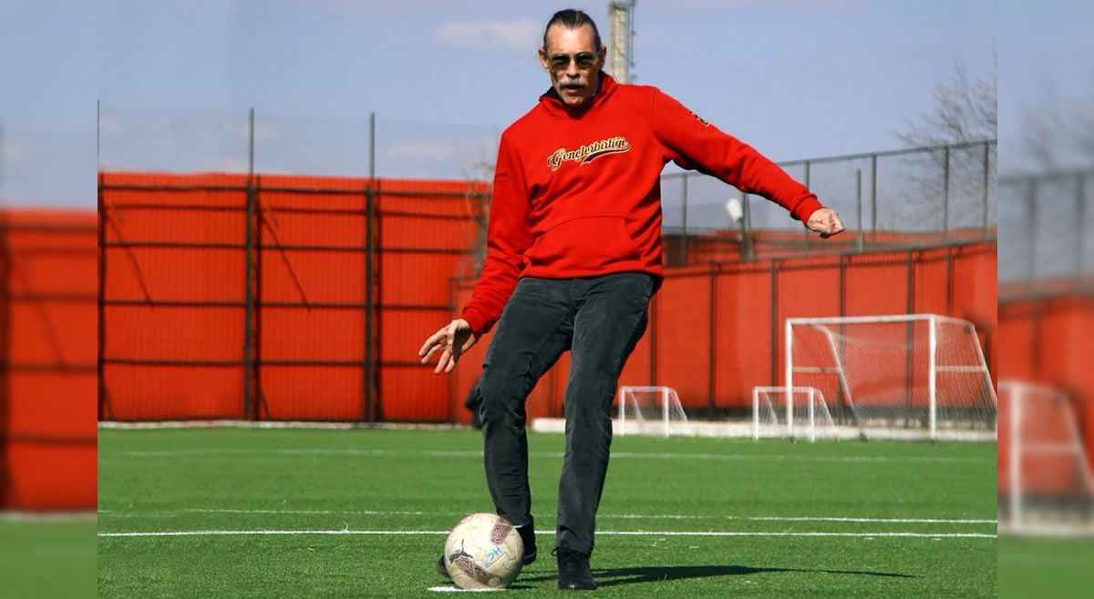 Erdal Beşikçioğlu taraftarı olduğu takım hakkında konuştu